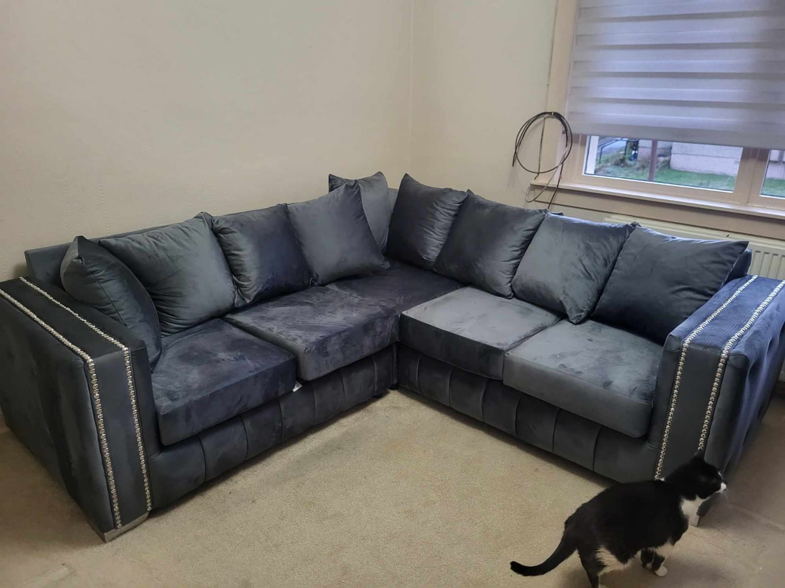 Layla Sofa - Matrix Furniture